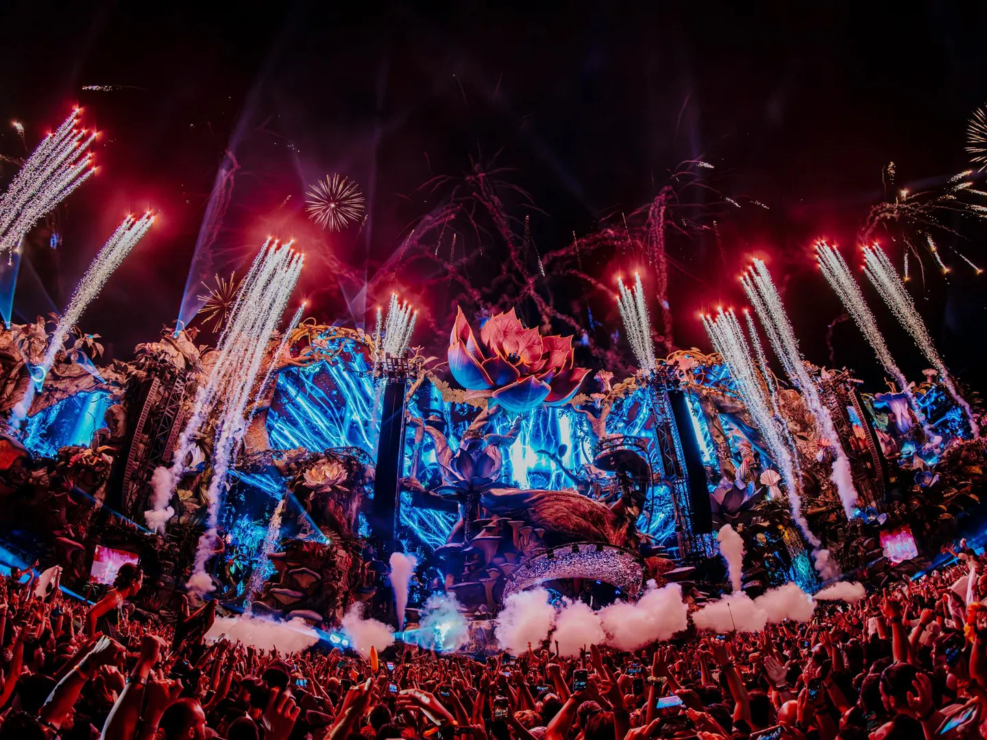 Con más de 600 artistas, Tomorrowland 2025 anuncia su line up final ...